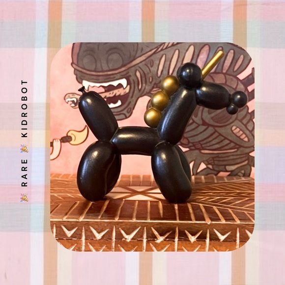 Kidrobot | Accents | Rare Kidrobot Balloon Animal Figurine | Poshmark
